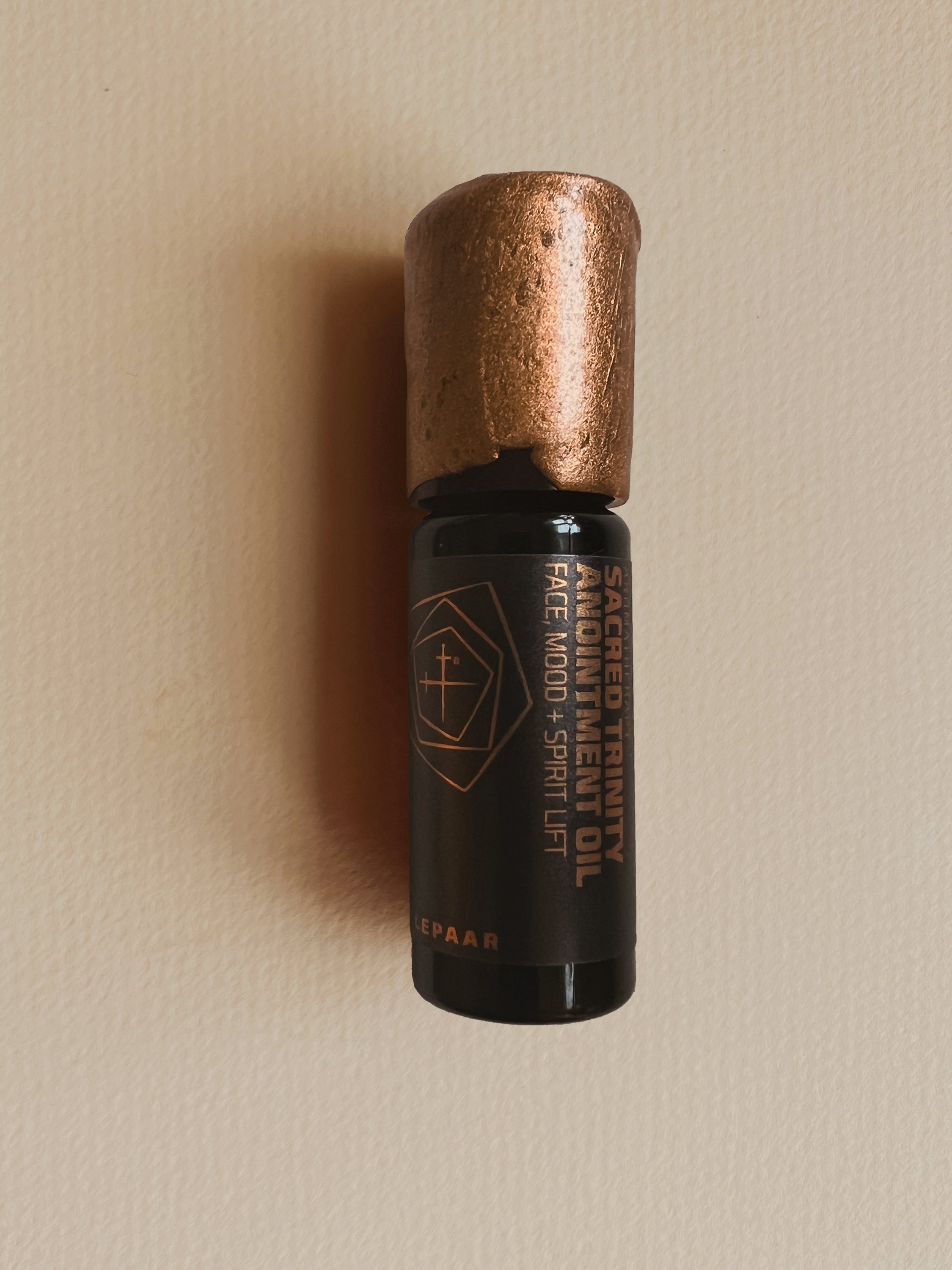 SACRED TRINITY ANOINTMENT OIL / Frankincense, Myrrh, 24k Gold – LEPAAR
